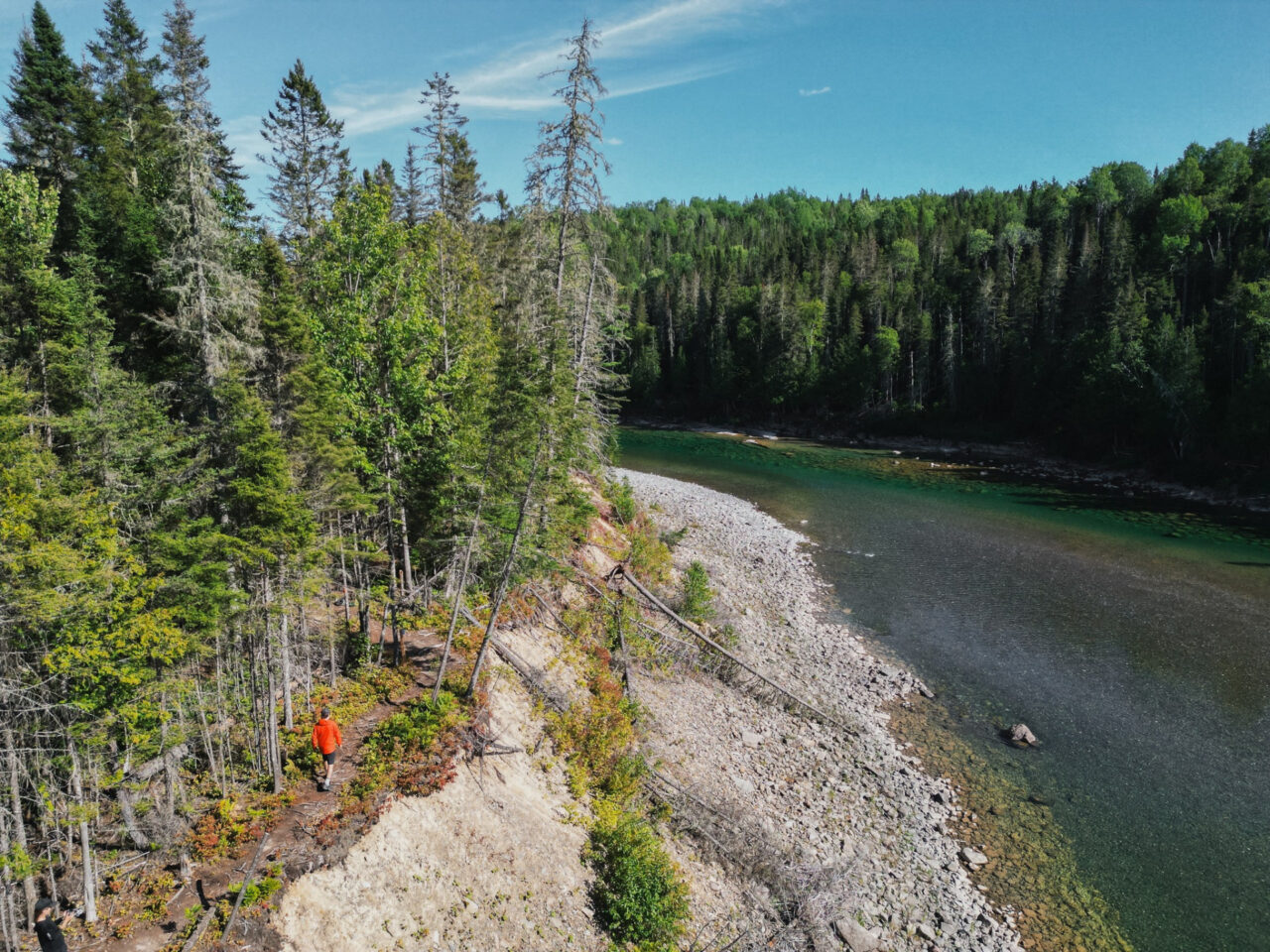 Trois façons d’explorer la rivière Bonaventure • Au Québ